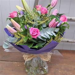 Studio Florist of Upminster - Order Online or 01708 225410